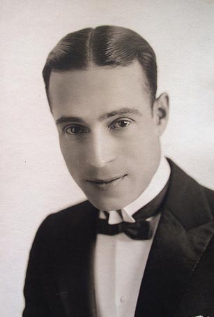 Ben Bard : Classic Movie Hub (CMH)